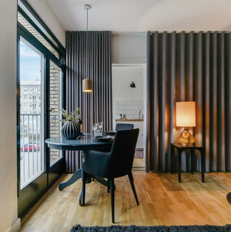 Blockout Curtains - Canberra, South Coast, Wollongong, Wagga & Tweed ...